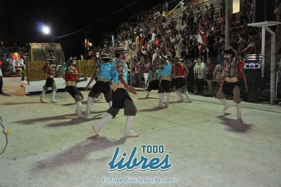 El Circulo Carumbé, campeón del carnaval de Paso de los Libres ...